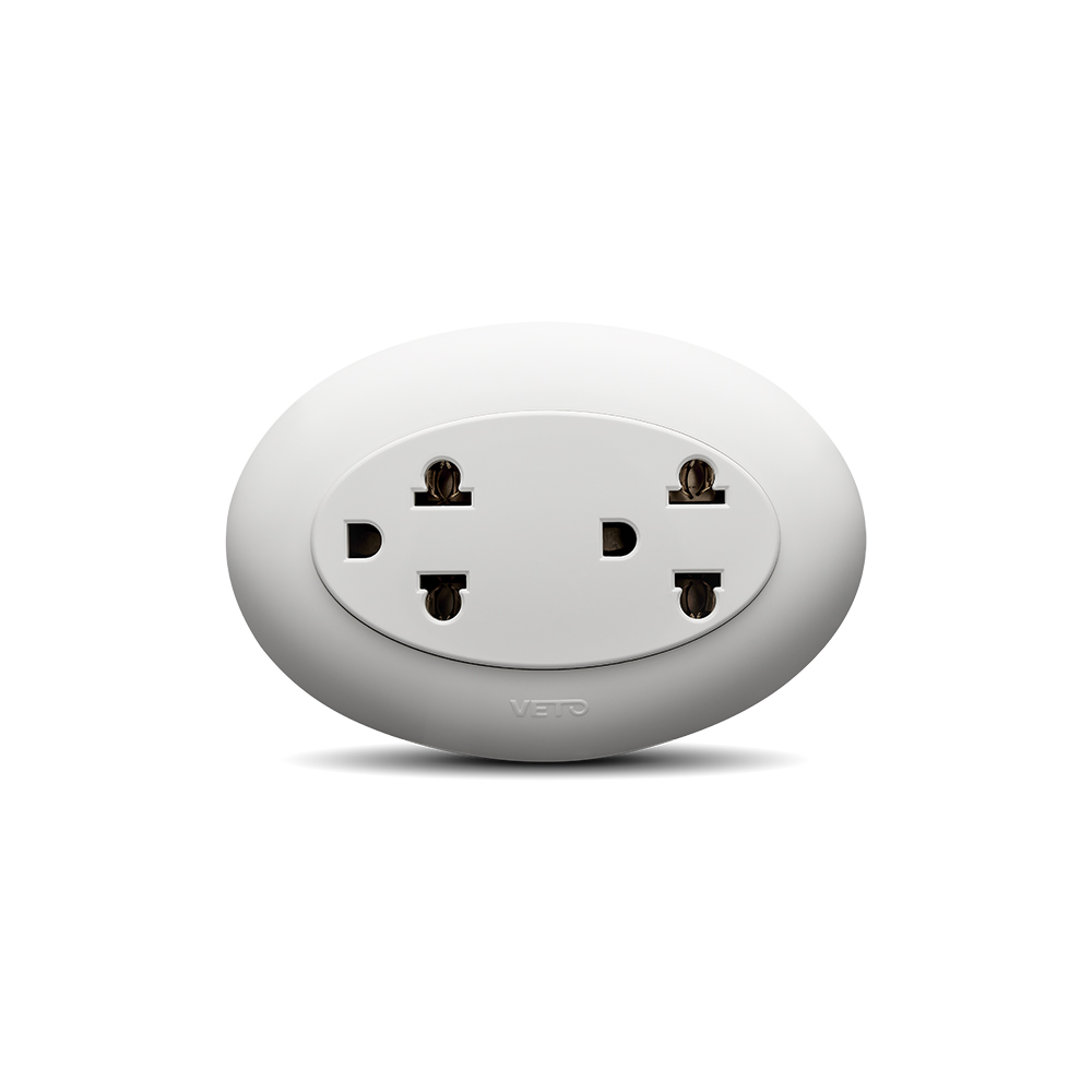 Tomacorriente Doble Universalersal 2P+E Click Blanco | Veto - Disensa ...